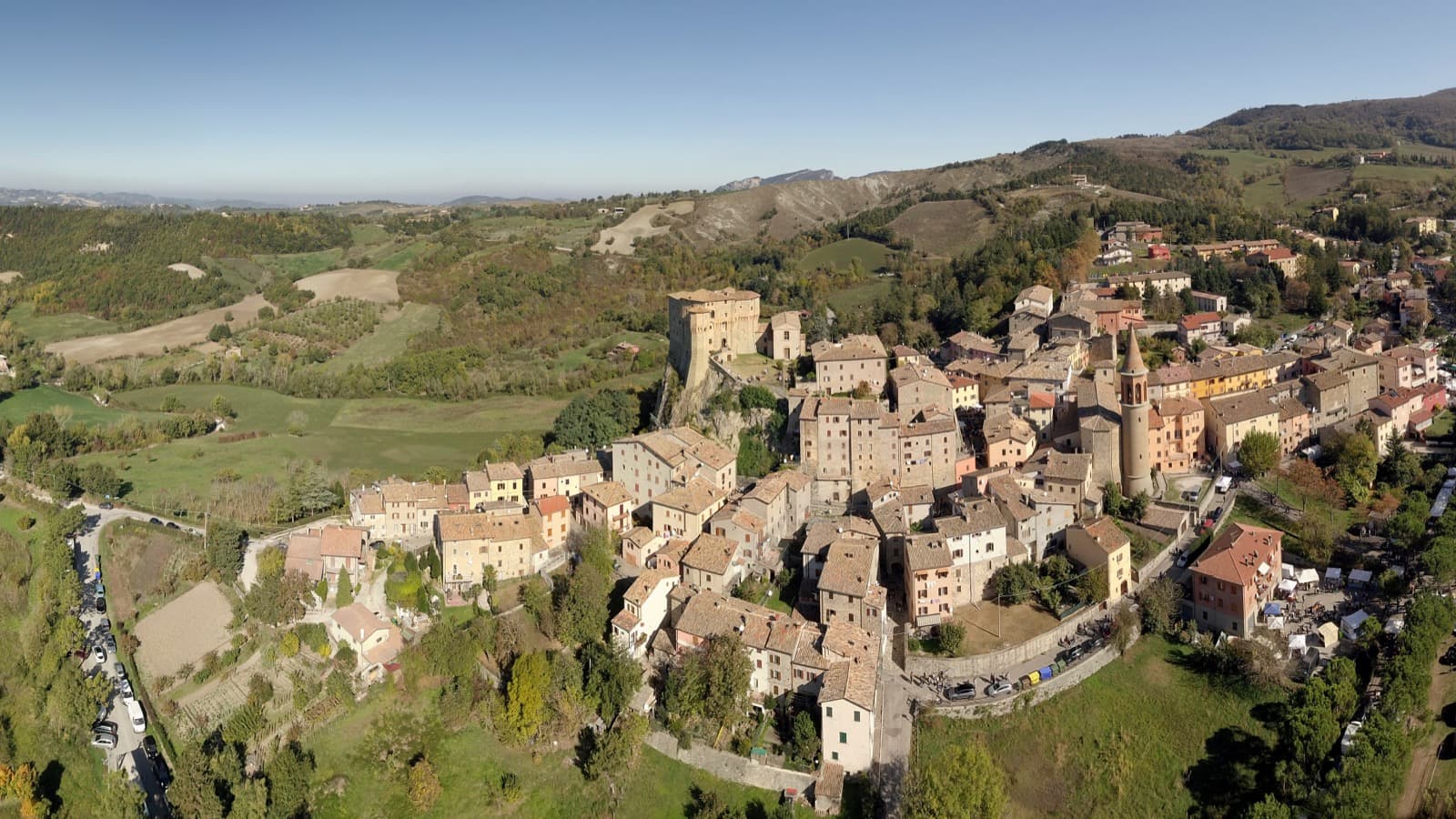 Explore the Marecchia Valley by camper | Emilia Romagna Tourism