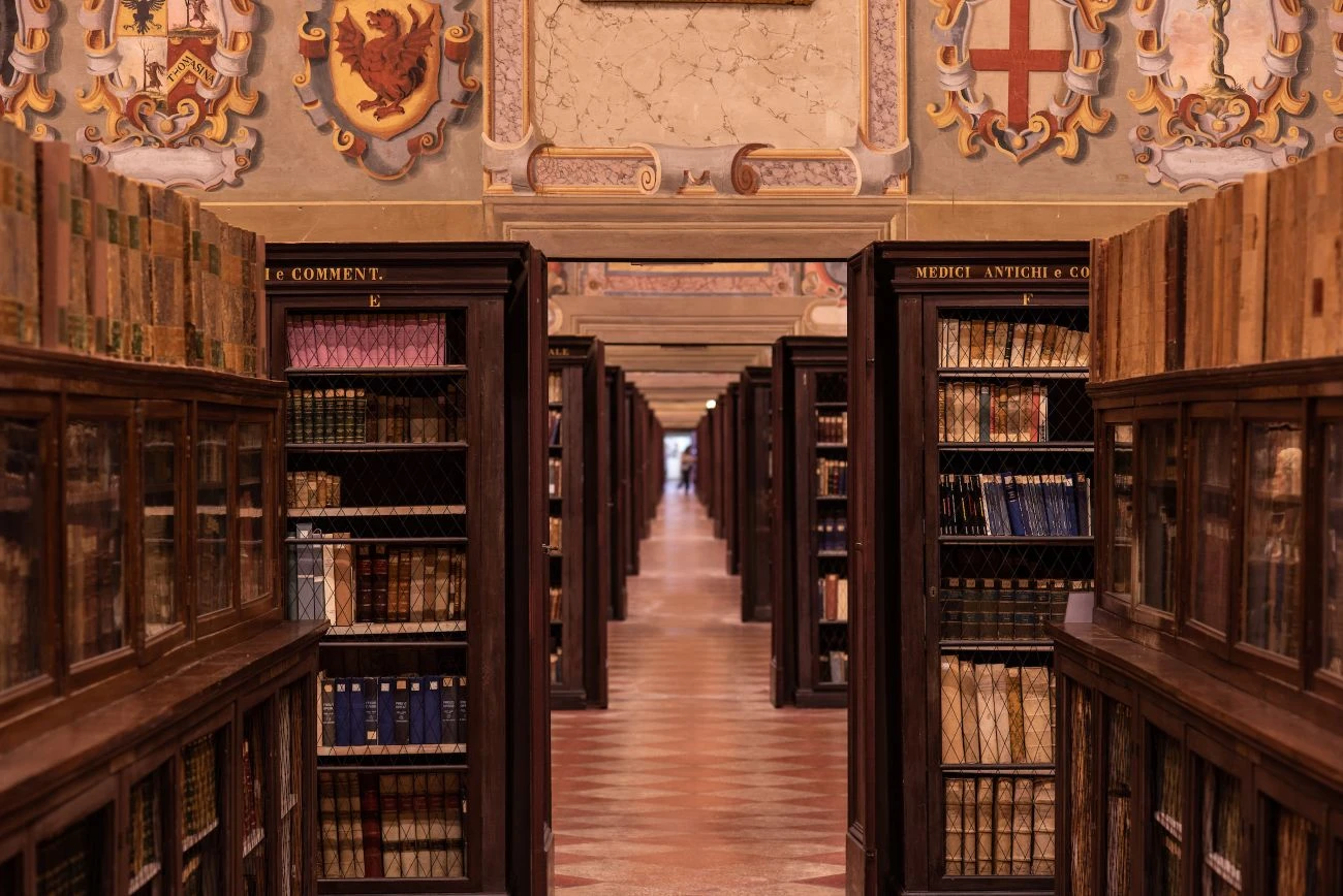 Biblioteche e archivi storici tra Bologna e Modena: un viaggio nei luoghi della memoria e della ...